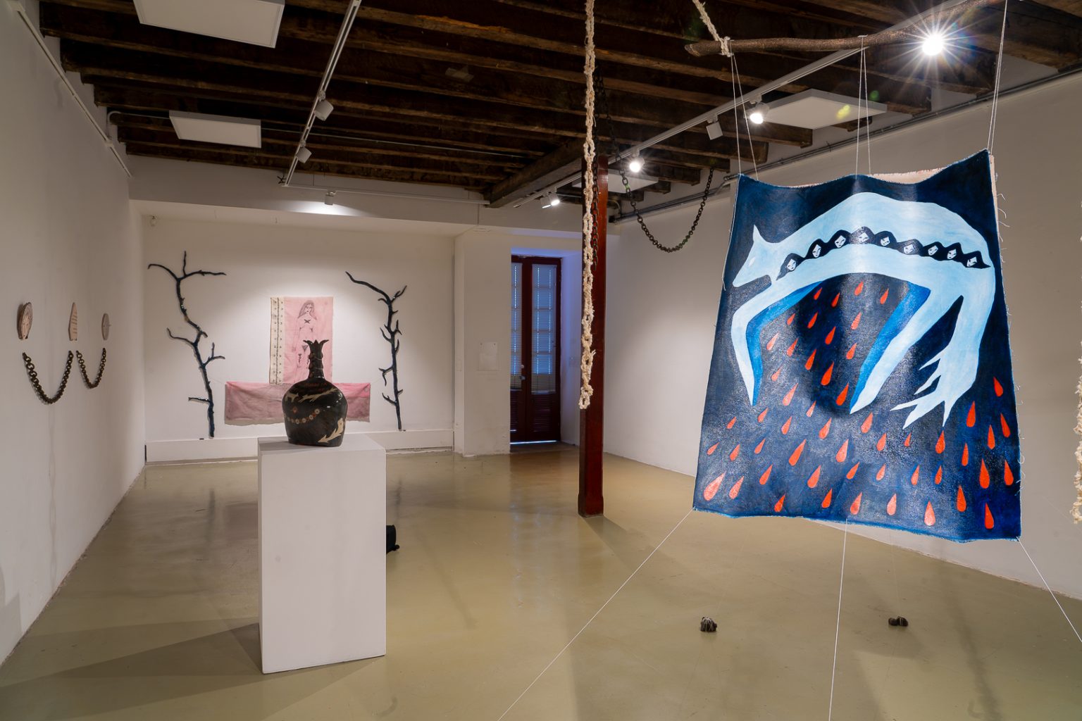 NOCTURNAS / Laura Serna – Sala de Proyectos y Exposiciones